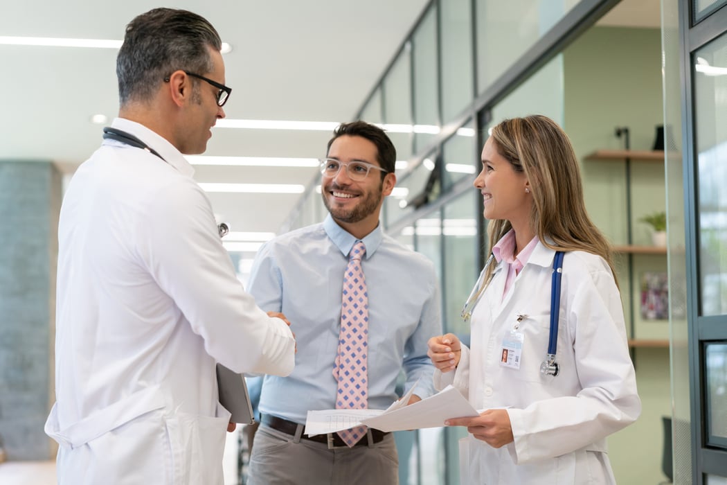 Physician Recruitment: 6 Trends to Watch in 2024