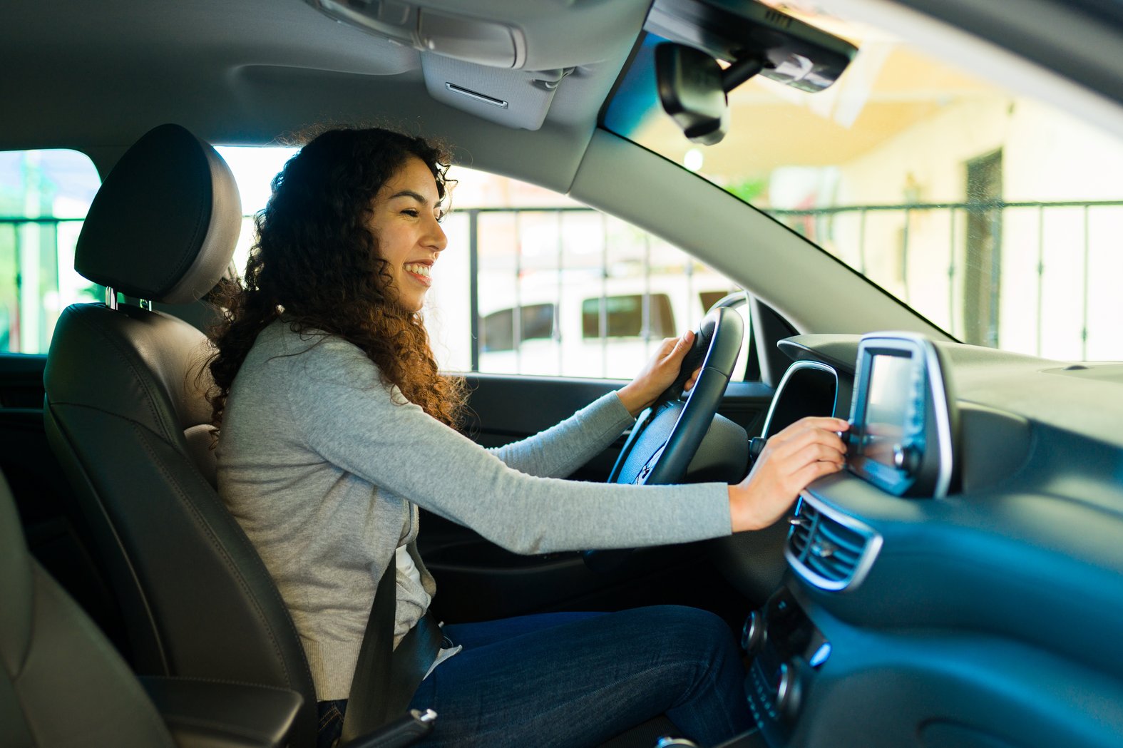 10 Creative Recruiting Ideas Outside The Box